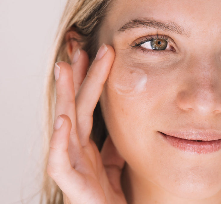 Clear Complexion Acne Serum - Targeted Acne Solution – biomiq